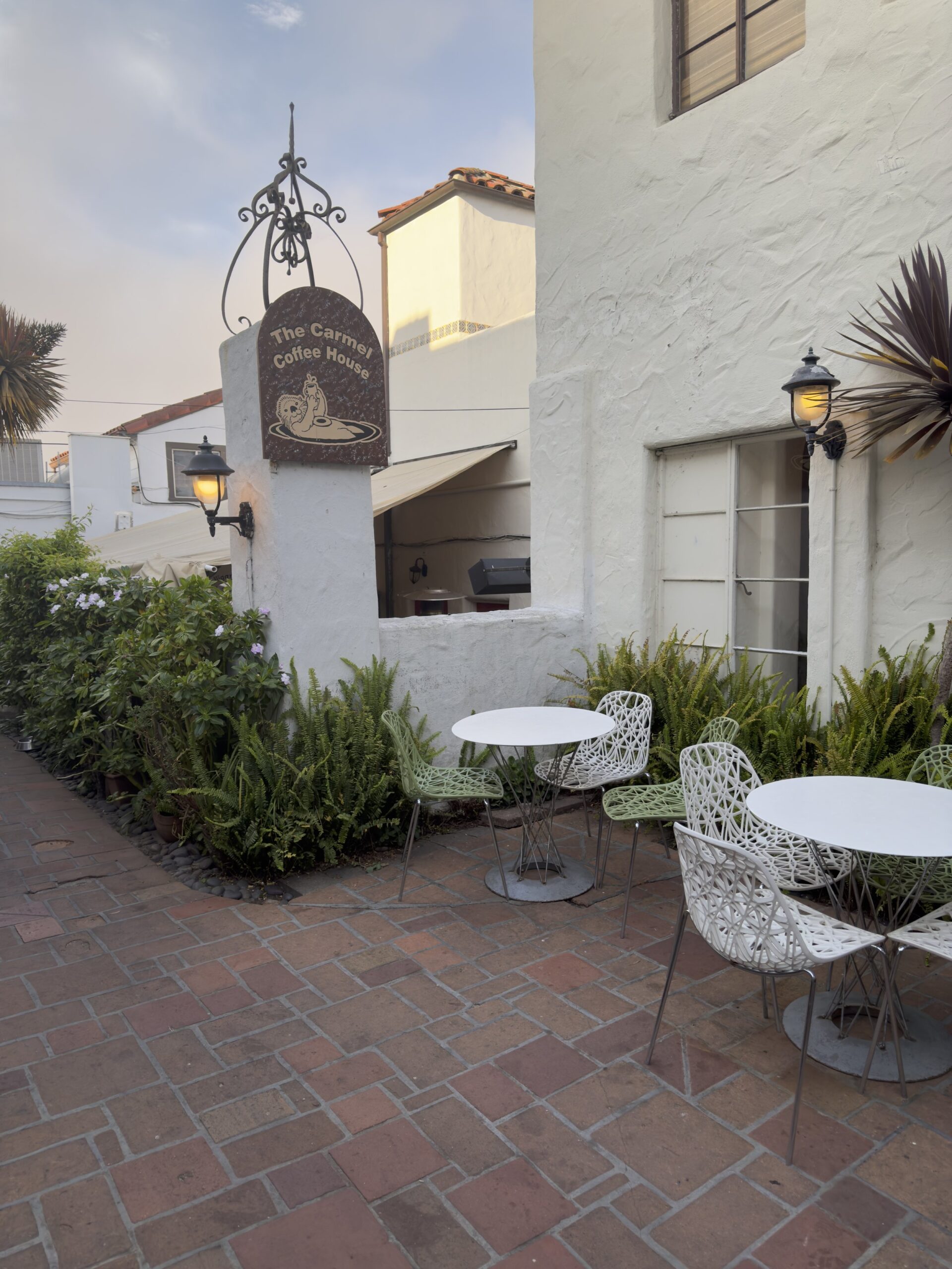 A Perfect Day in Carmel with Your Dog - Hello Ruby Doodle